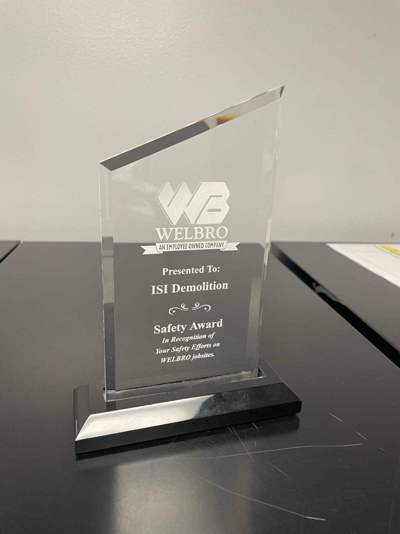 ISI Receives Safety Award from WELBRO Building Corporation